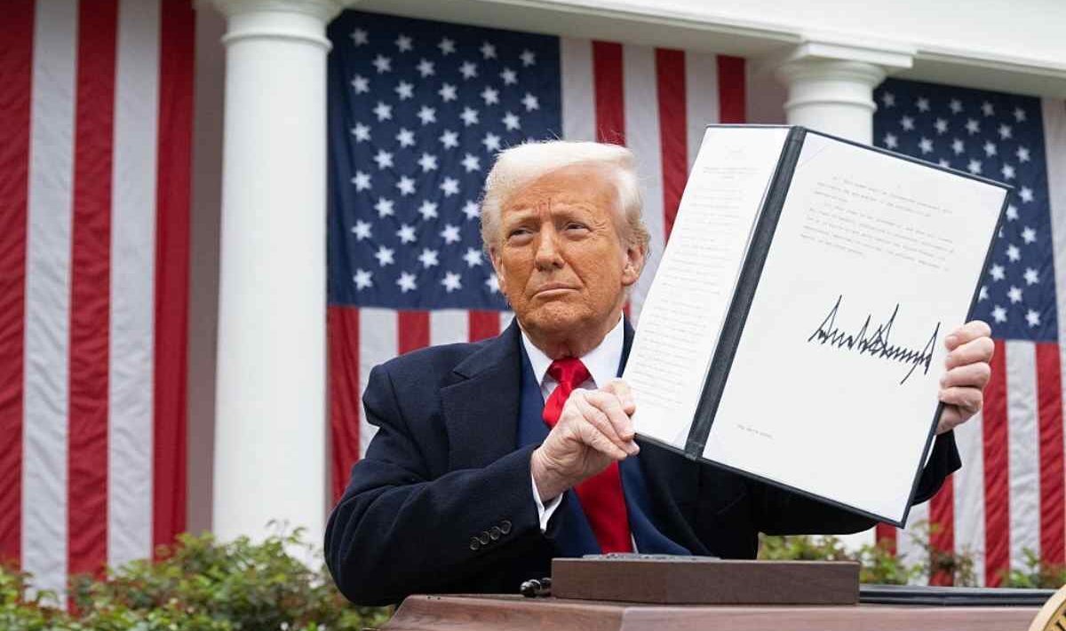 100 dagen Trump: dit zijn zijn opvallendste besluiten - EW